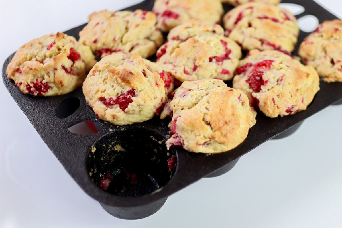 Why Muffins Stick to Cast Iron Pan and How to Prevent It?